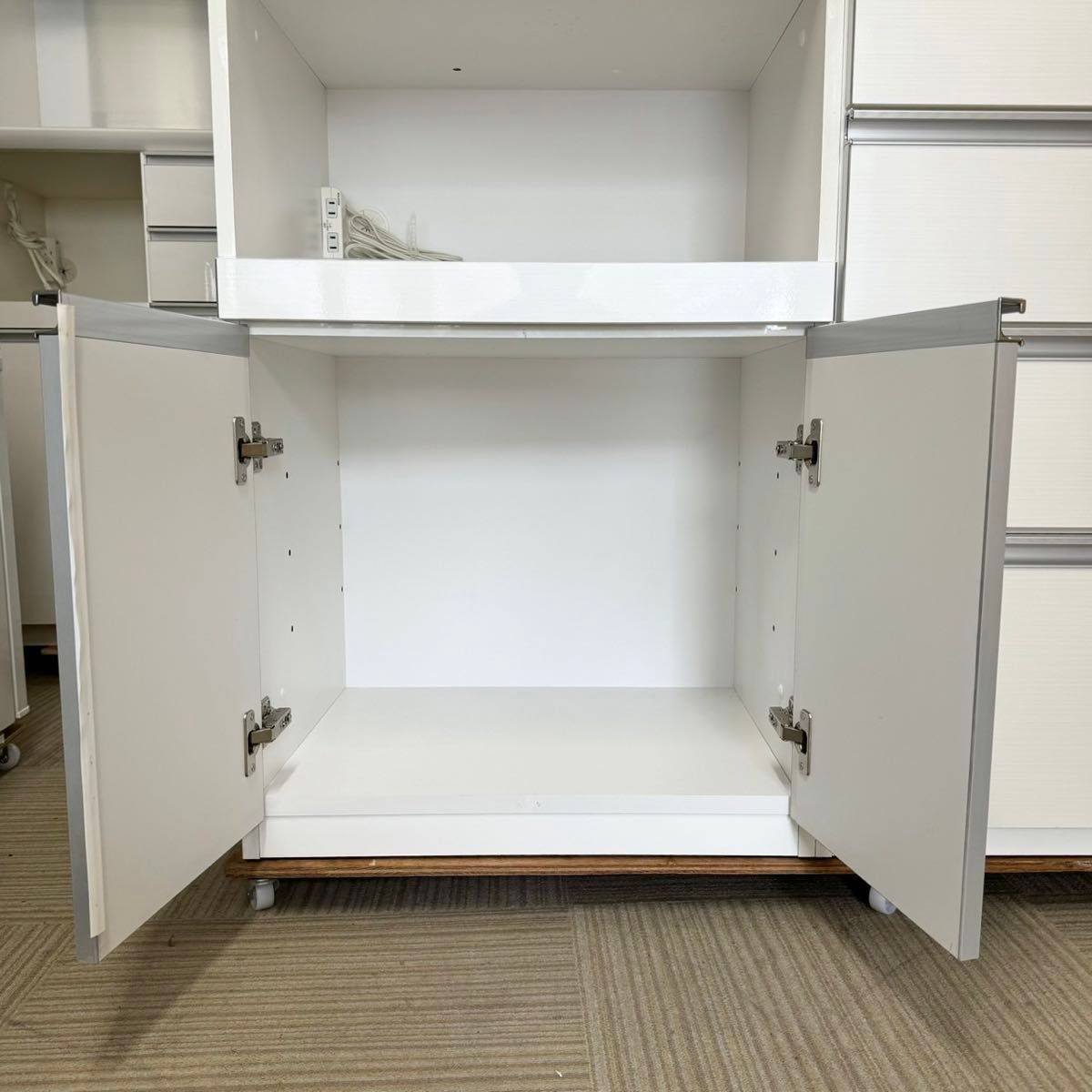 定価25万 古賀家具 140cm幅キッチンボード《セレクト》 食器棚 定価25万 古賀家具 140cm幅キッチンボード《セレクト》 食器棚