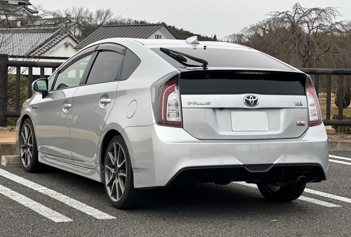 プリウス ZVW30 G's 仕様 Gツーリング ヘドアップディスプレイ レーダークルーズコントロール LEDヘッドライト 他(プリウス)｜売買されたオークション情報、yahooの商品情報を ...