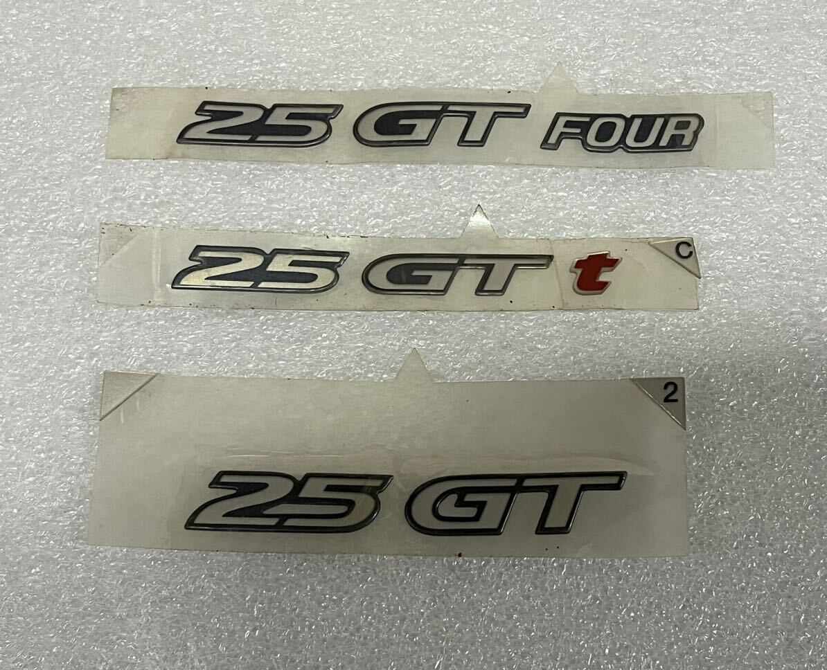 Yahoo!オークション - 日産 R34 スカイライン リア エンブレム ステッ...