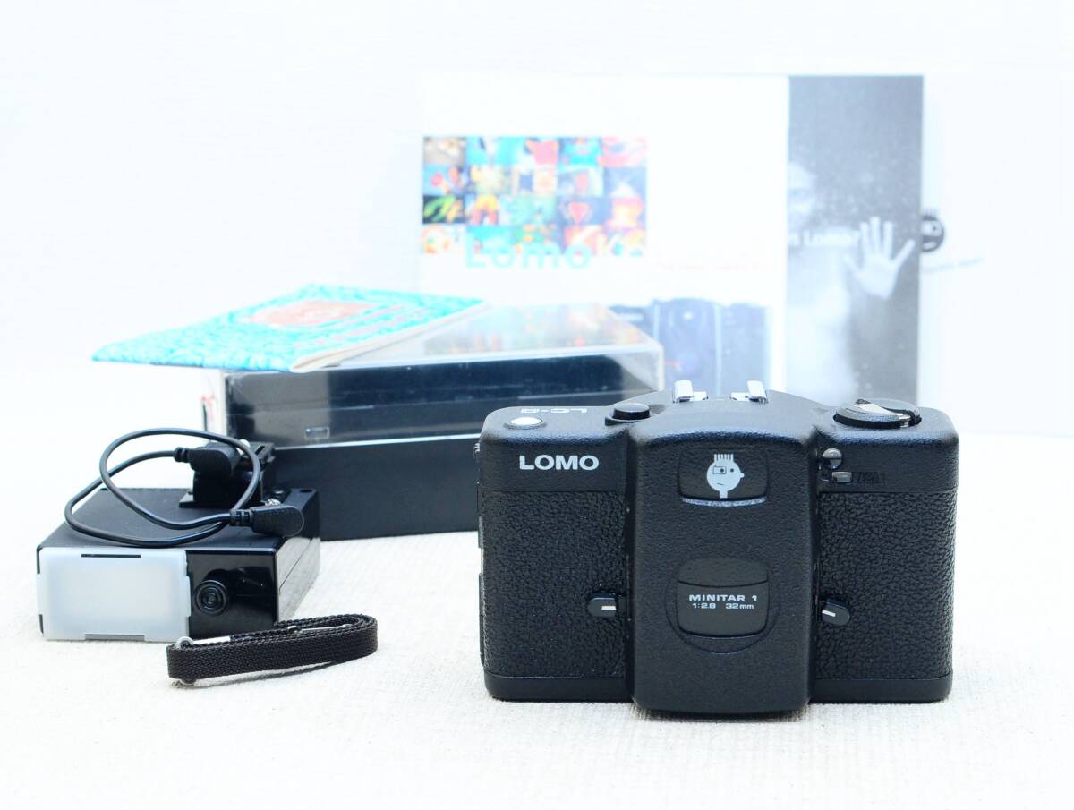 Yahoo!オークション - LOMO LC-A ロモ蔵 完動美品 箱 取説付