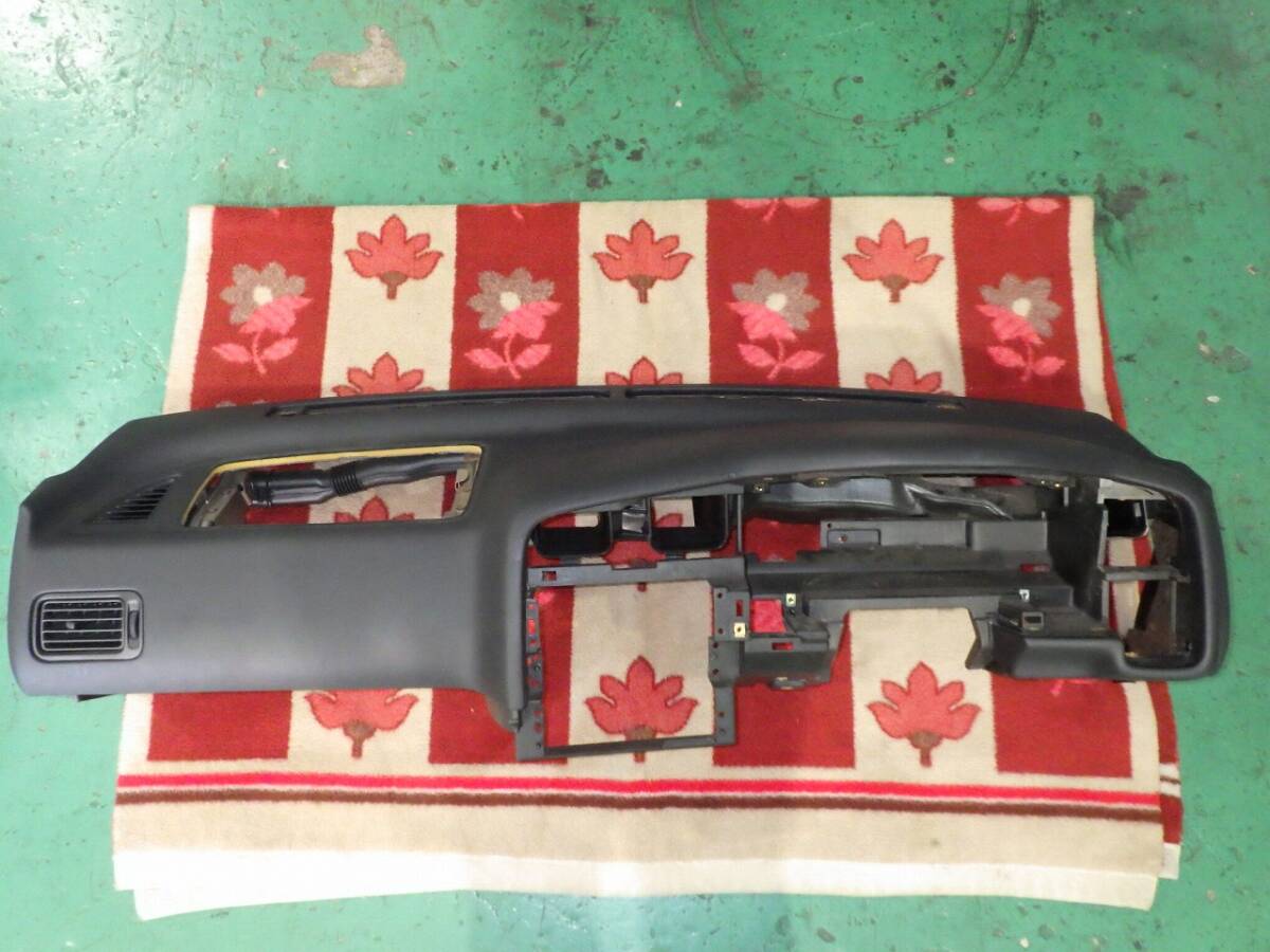 プリメーラ P11 WHP11 G-V インパネ ダッシュ ボード 内張り HP11 P10 HU14 H(日産用)｜売買されたオークション情報、yahooの商品情報をアーカイブ公開 ...