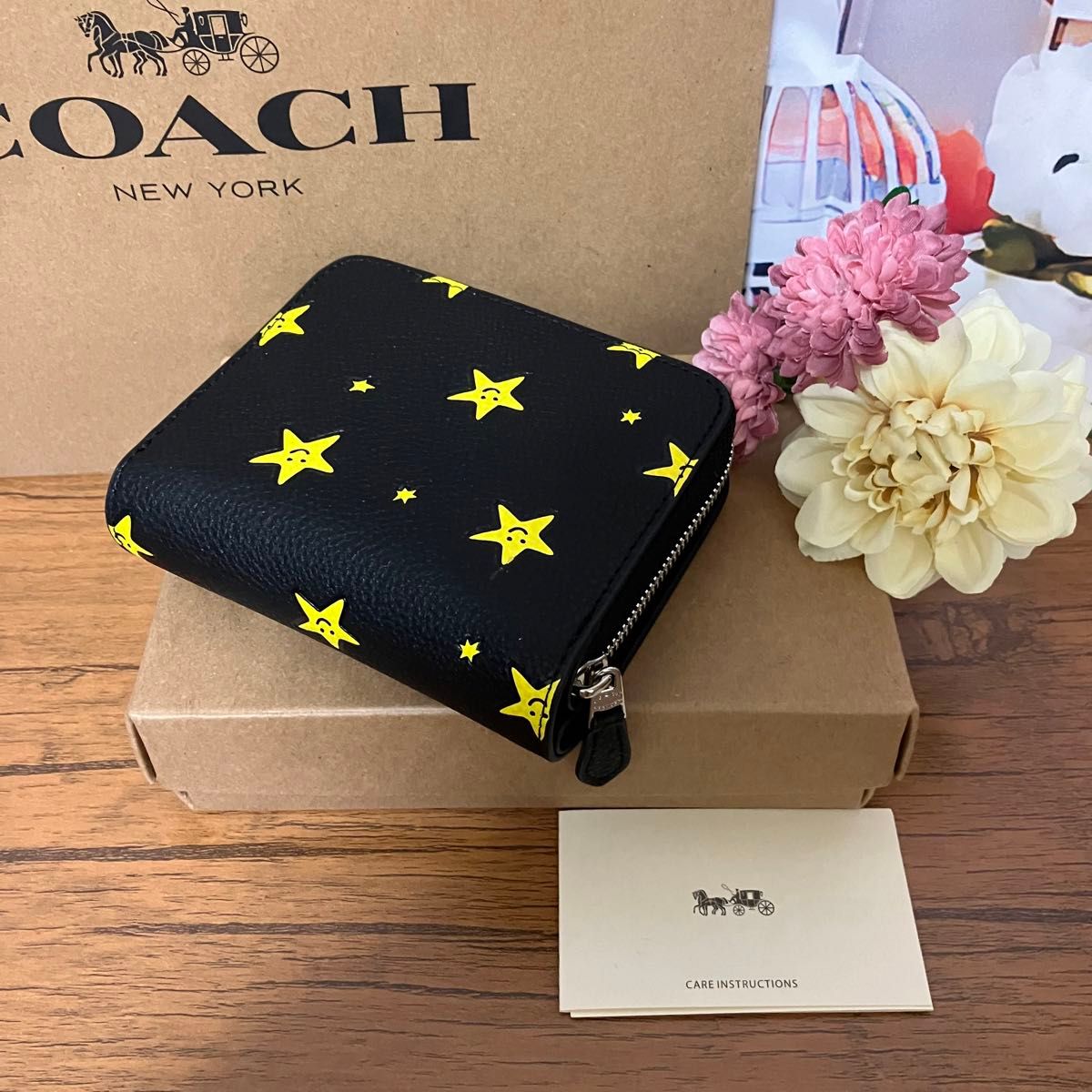 Sale】コーチ COACH ビルフォールドウォレット 2つ折り財布 星柄 Sale】コーチ COACH ビルフォールドウォレット 2つ折り財布 星柄