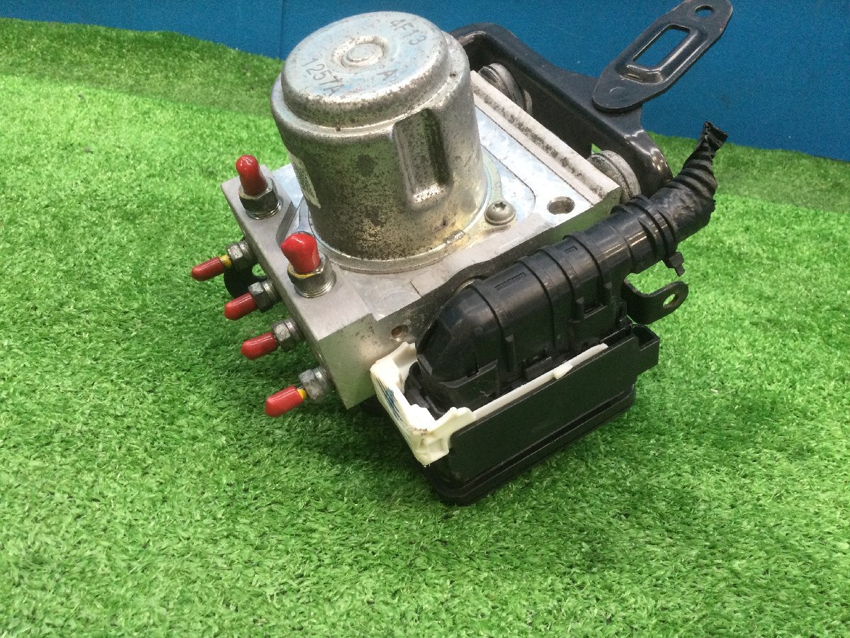 Yahoo!オークション - ヴェゼル ハイブリッドX 4WD RU4 ABSアクチュエ...