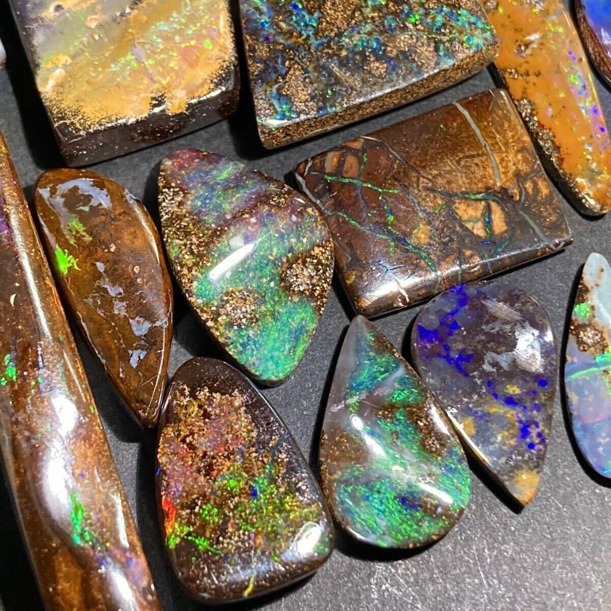 遊色効果抜群 〔天然ボルダーオパールおまとめ〕U 101.5ct ルース 裸石 宝石 ジュエリー jewelry opal 遊色 water fire white ②(オパール)｜売買された ...