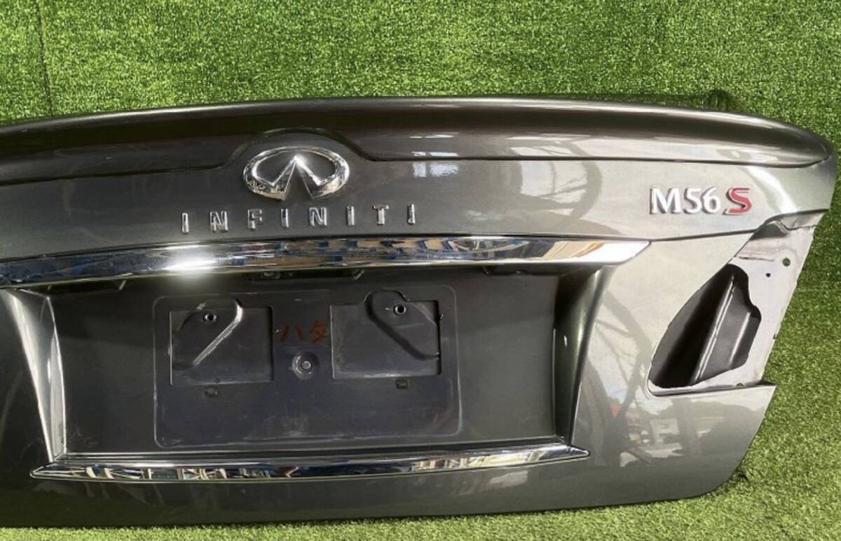 Yahoo!オークション - インフィニティ M56S リアロゴ マーク エンブレ...