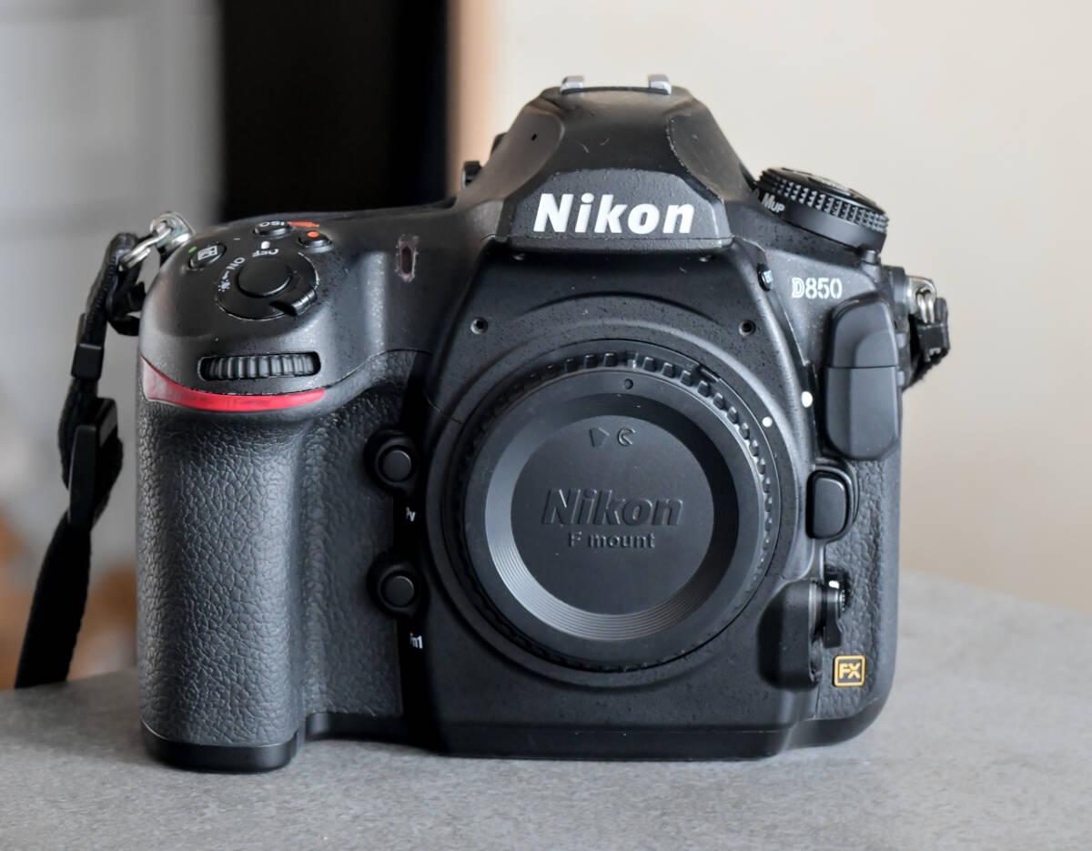 NIKON D850 ボディ NIKKOR 28-300mm f/3.5-5.6G ED VR ジャンク(ニコン)｜売買されたオークション情報、yahooの商品情報をアーカイブ公開 ...