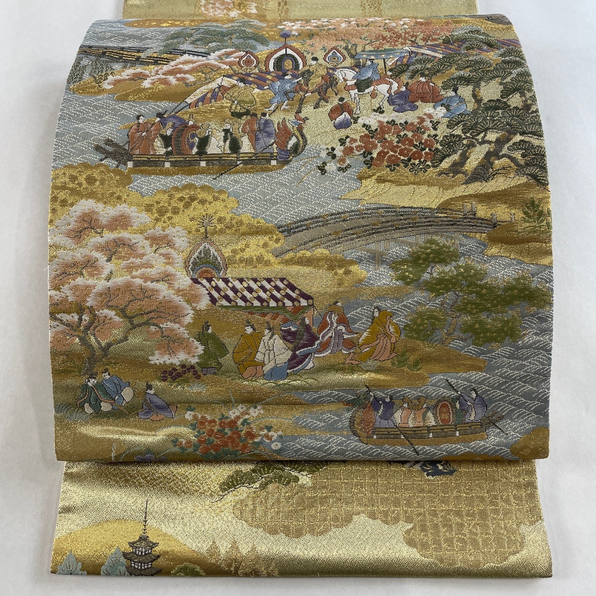 Yahoo!オークション - 袋帯 美品 秀品 人物 樹木 金糸 箔 金色 お太鼓...