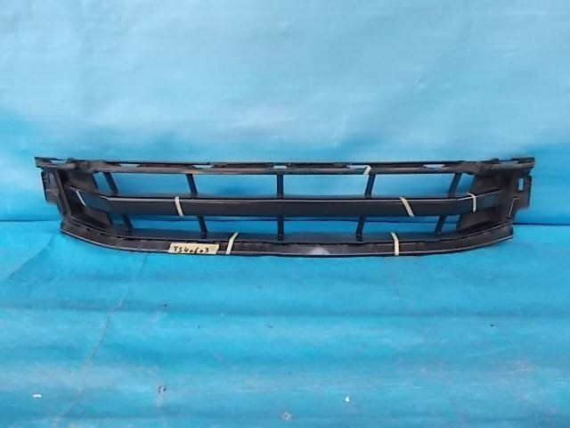 Yahoo!オークション - ノア X / G ZRR80 / ZWR80 前期 フロントバンパ...