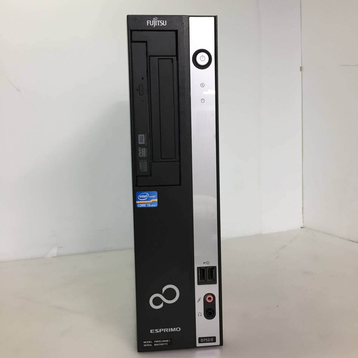 Yahoo!オークション - 即決 FUJITSU ESPRIMO D752/E FMVDJ4N0E1 デスク...