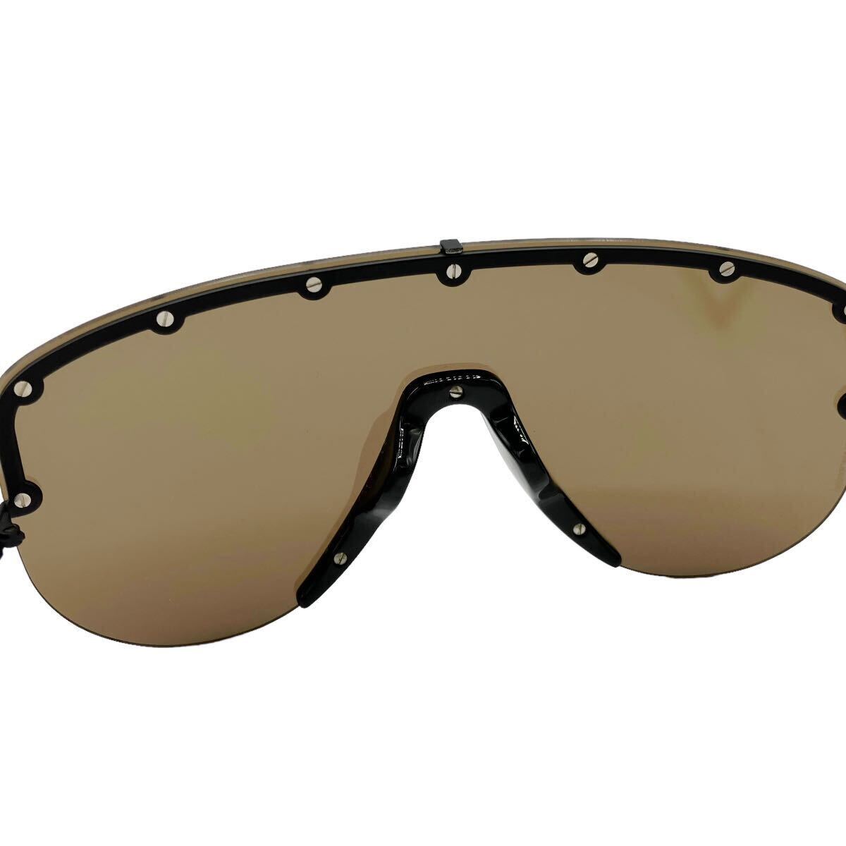 良品】グッチ GUCCI GG0667S マスク型 メタル サングラス アイ 良品】グッチ GUCCI GG0667S マスク型 メタル サングラス アイ