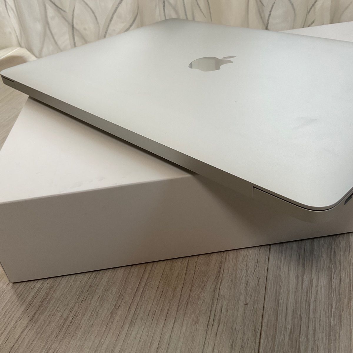 apple 13 3インチ m1 mac book air シルバー 8GBメモリー 256GB apple 13 3インチ m1 mac book air シルバー 8GBメモリー 256GB