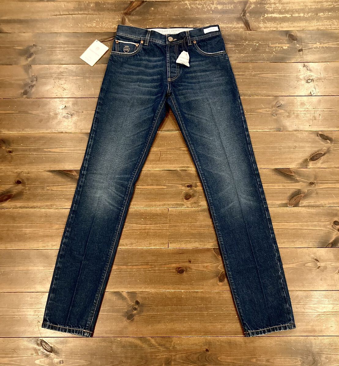 Yahoo!オークション - 17FW LEON掲載 新品 国内正規 7.5万円 50本限定 ...