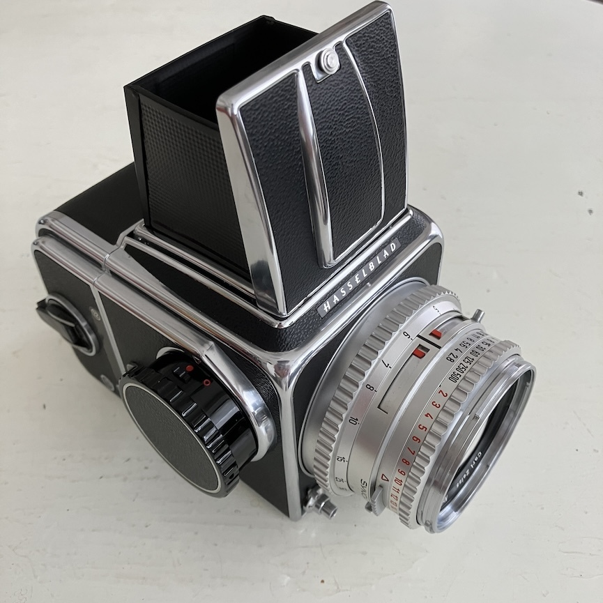 Yahoo!オークション - ハッセルブラッド HASSELBLAD 500C+80/F2.8