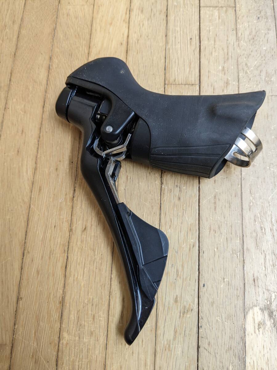 Yahoo!オークション - 美品 動作確認済 105 ST-R7000 右のみ 11S 軽量...