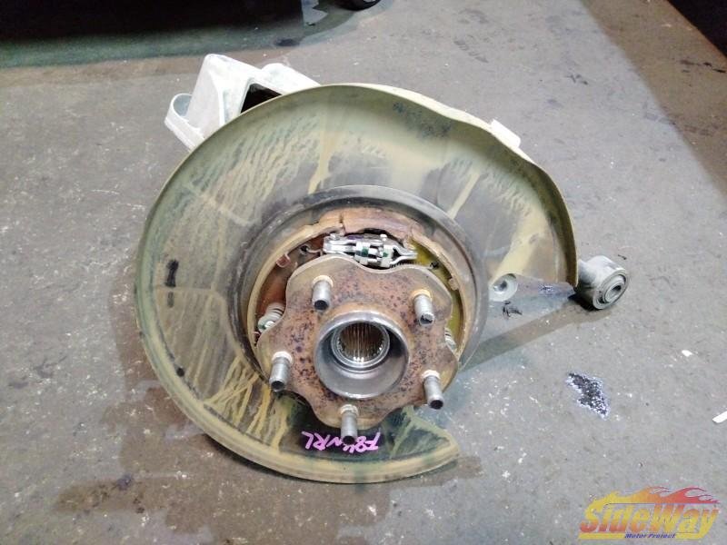 Yahoo!オークション - L_スカイライン後期(KV36)リアアームハブナック...