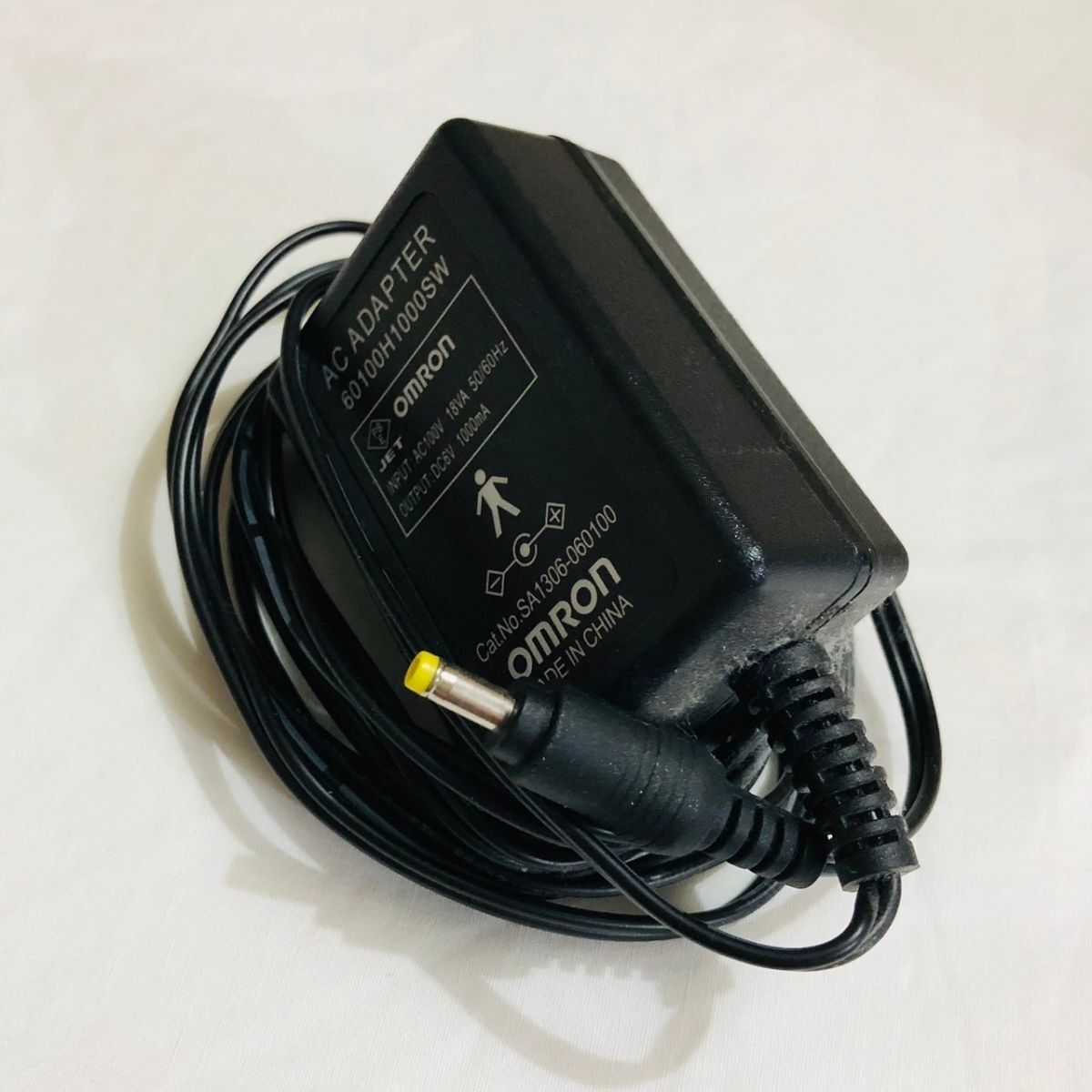 Yahoo!オークション - te3046【80】//OMRON オムロン デジタル自動血圧...