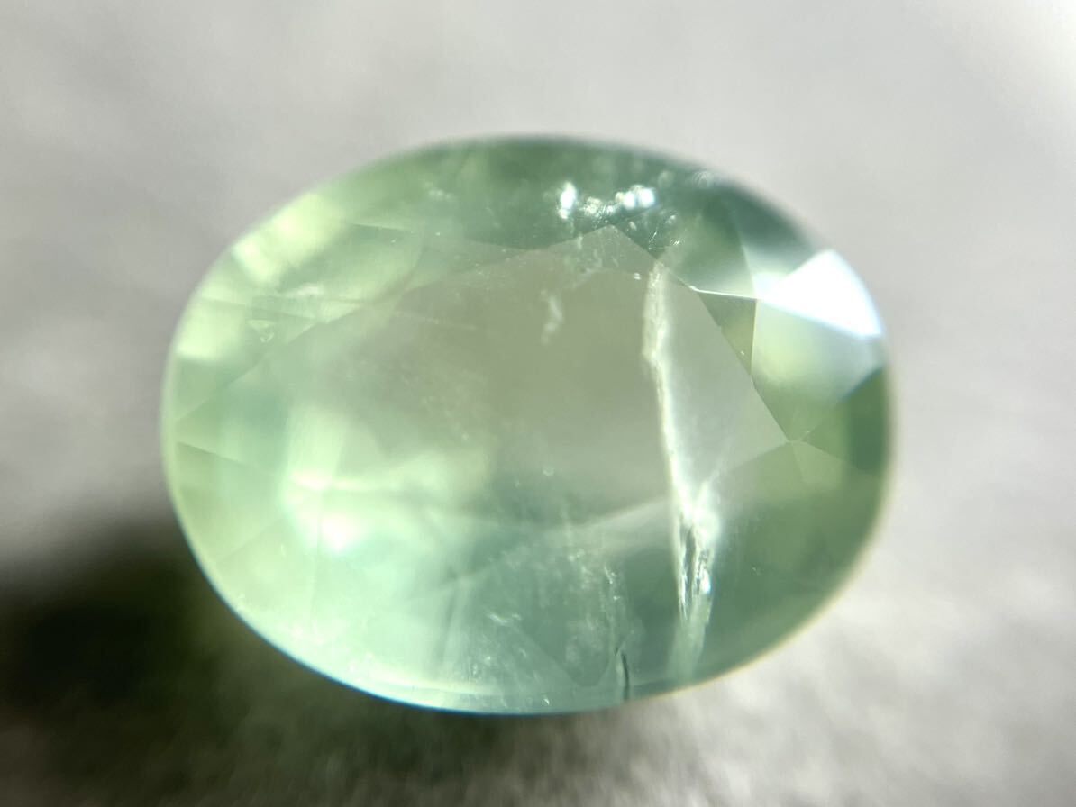 Yahoo!オークション - グリーンプレナイト 6.94ct 13.5x10.7mm オーバ...