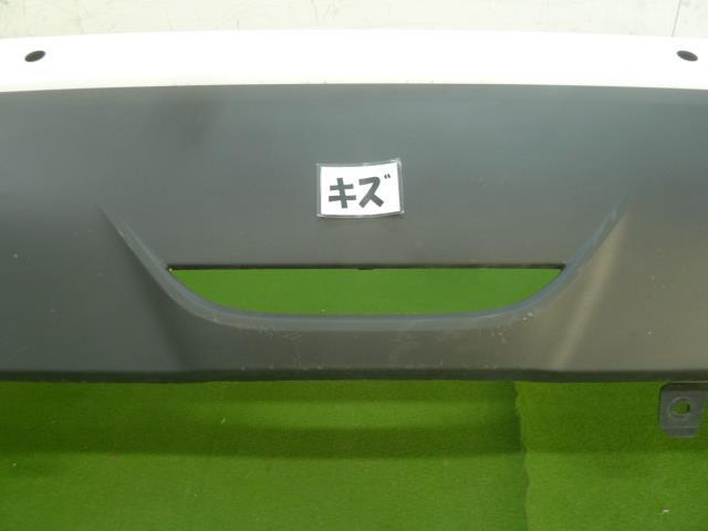 Yahoo!オークション - ヤリス 5BA-KSP210 リアバンパー 52159-K0901 35...