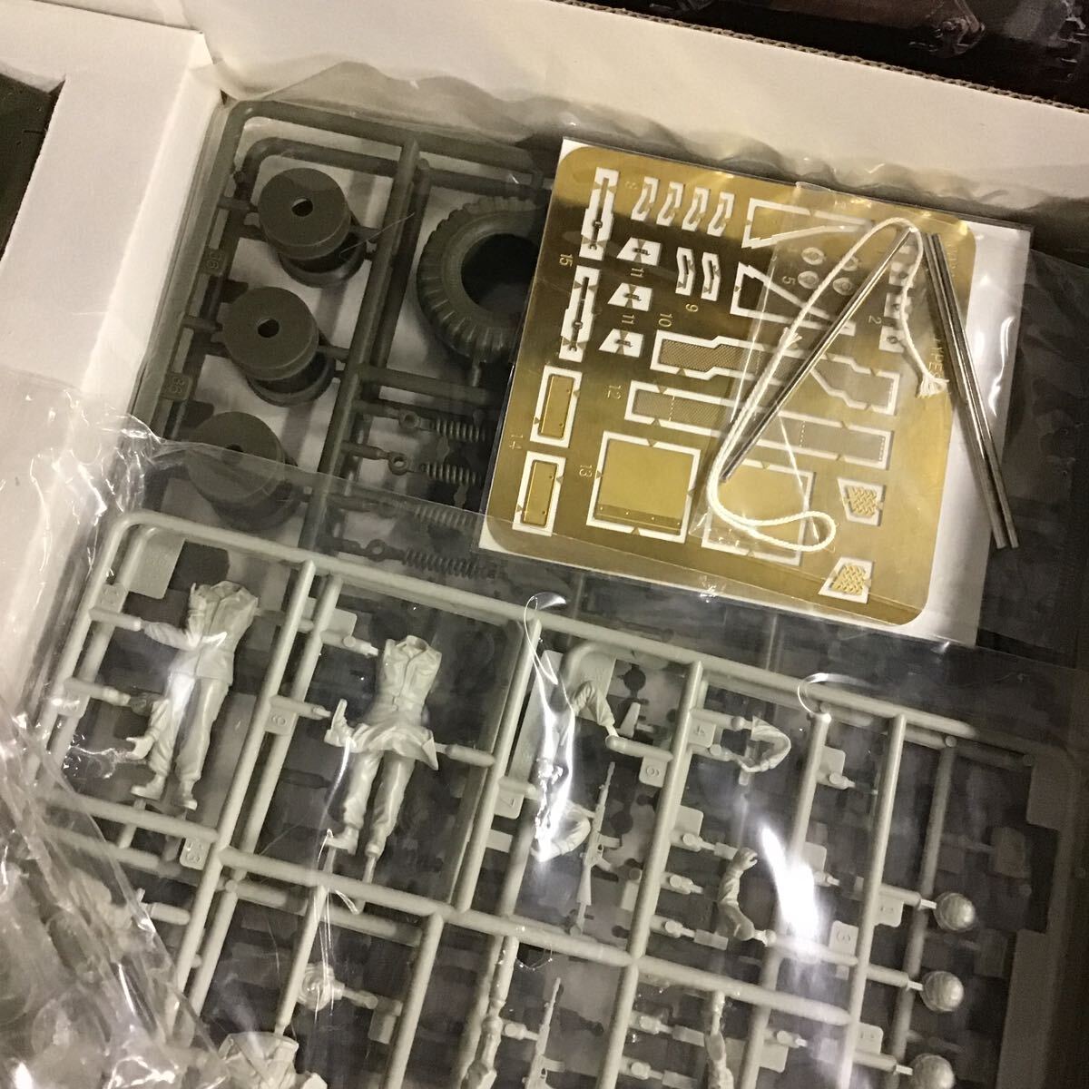 Yahoo!オークション - 42【未組立】TRUMPETER 中国製 JGSDF NBC DETECT...