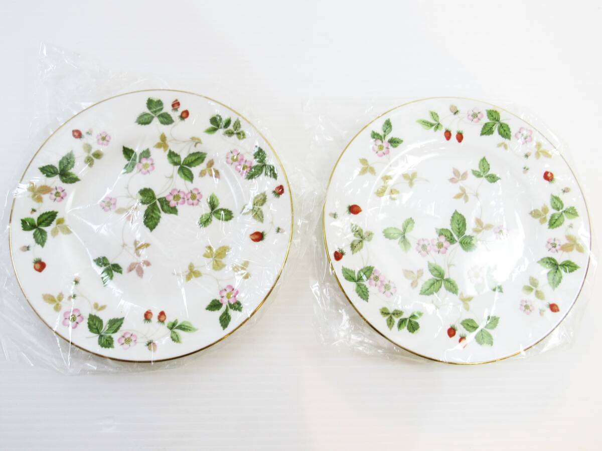 WEDGWOOD WILD STRAWBERRY R4406 ウェッジウッド ワイルドストロベリー プレート 中皿：直径17.5cm 2枚セット 皿 食器 洋食器 kdKT(ウェッジウッド ...