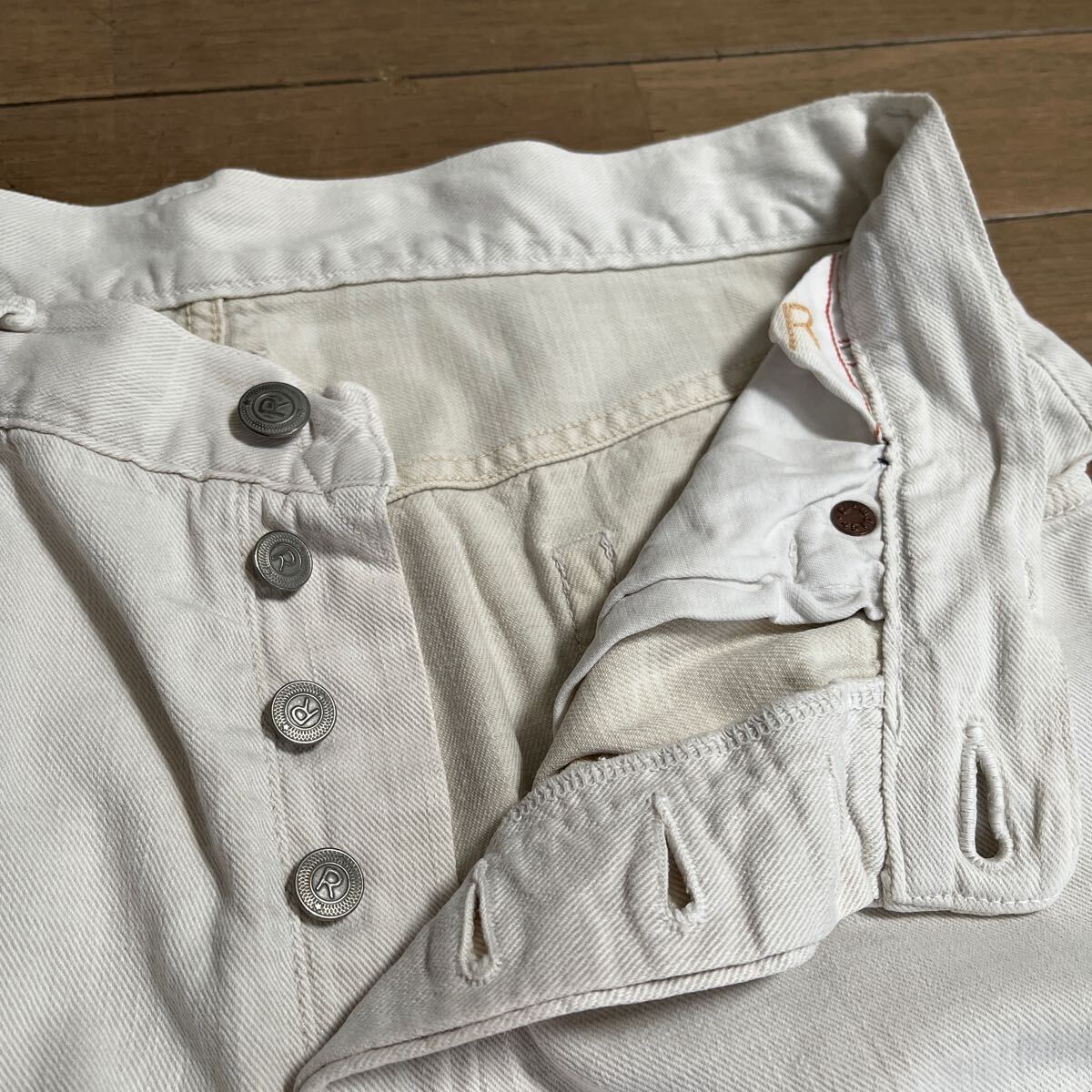 Yahoo!オークション - R by 45rpm ホワイトデニム サイズ32 日本製 Gパン