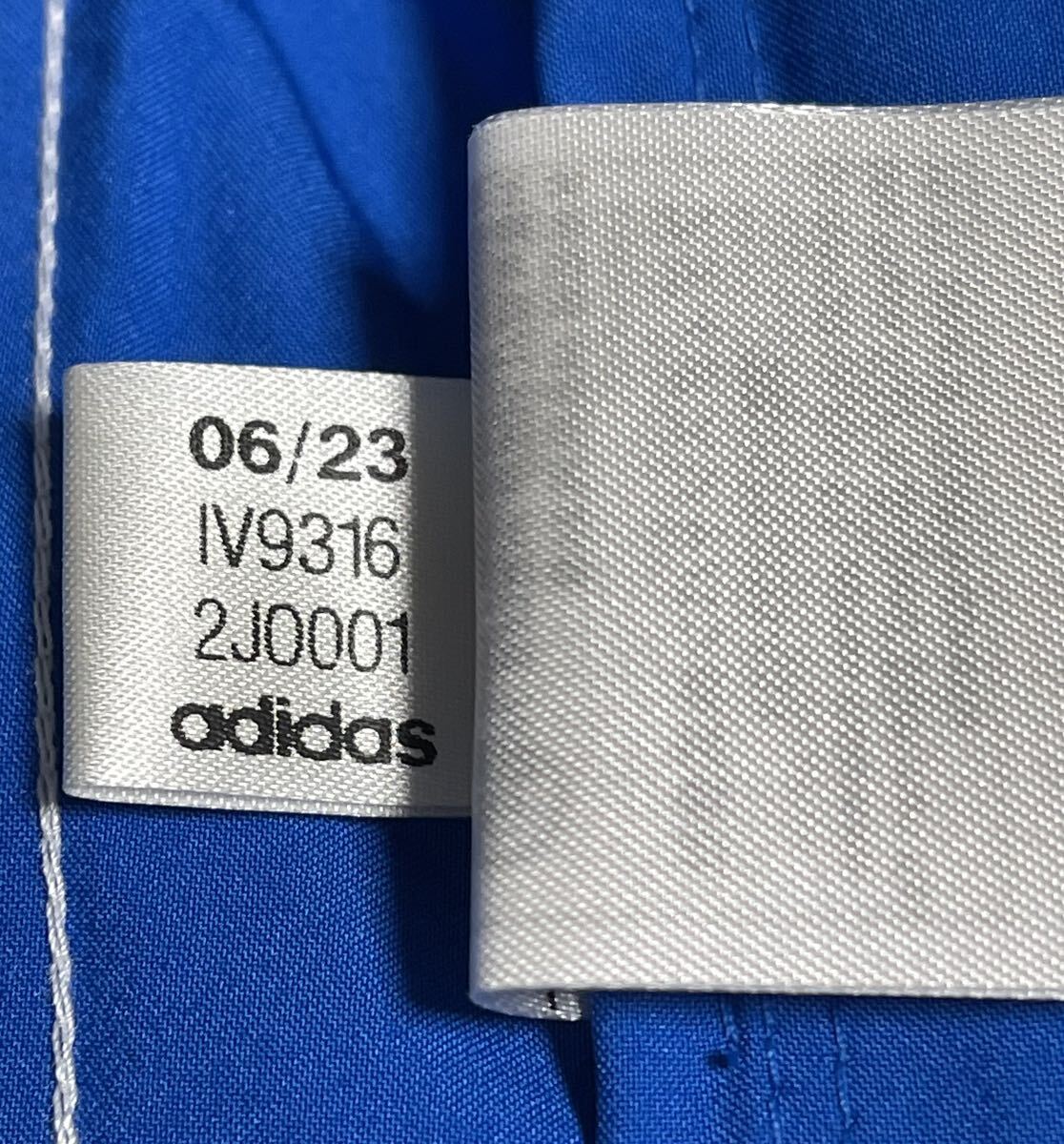SALE即決 完売 希少2XLブルー新品adidas Originals ADILENIUM SALE即決 完売 希少2XLブルー新品adidas Originals ADILENIUM