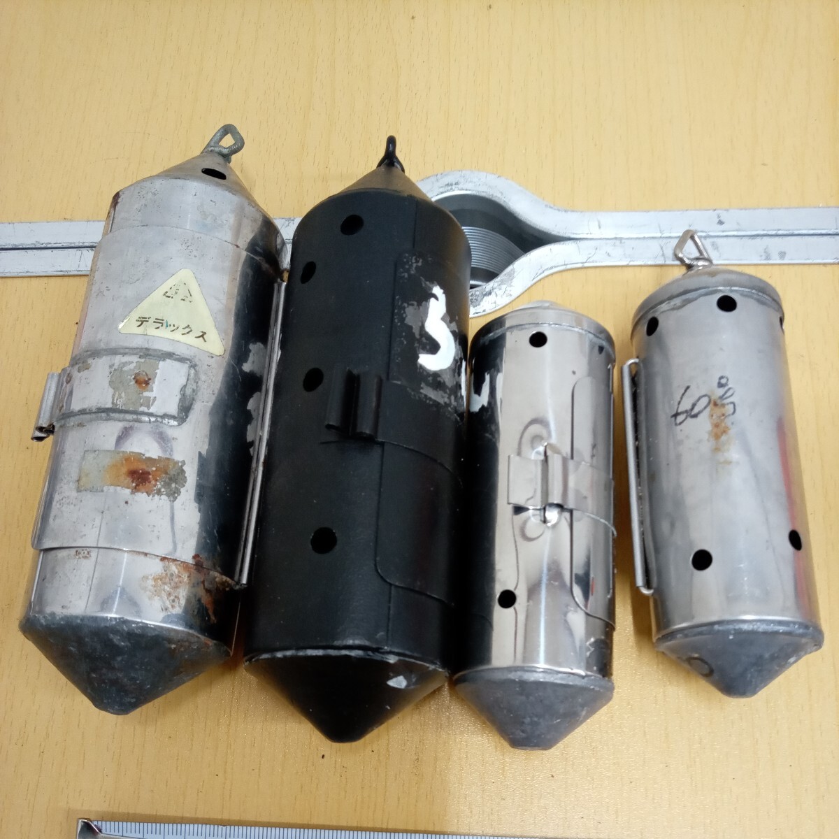 Yahoo!オークション - ステンレス コマセカゴ 号数不明 約200g～250g 4...