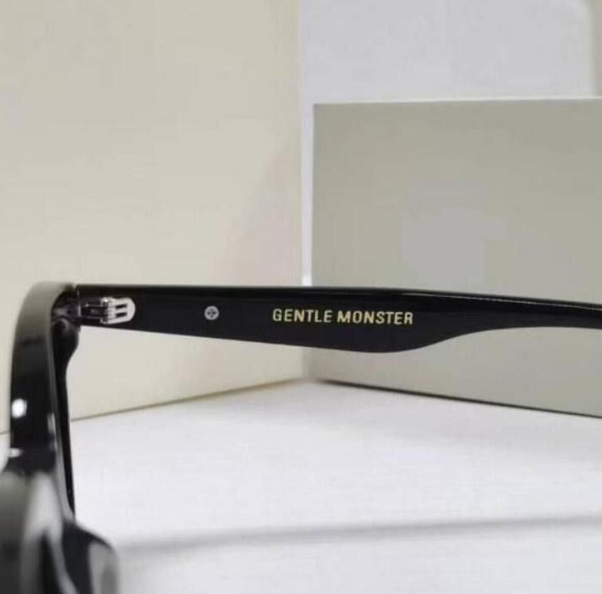 Yahoo オークション 激レア Gentle Monster ジェントルモンスター サ