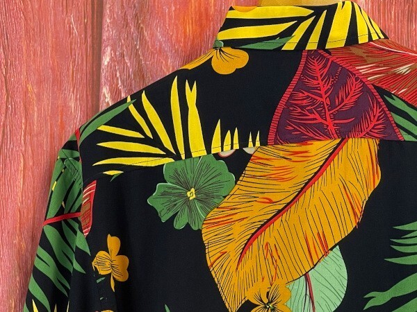 Yahoo!オークション - セレクト出品 LS-2714.XL【Jungle Flowers/ブラ...