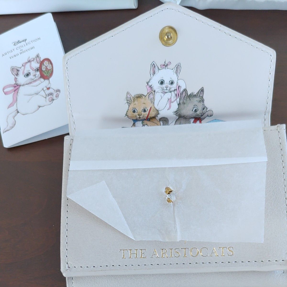 ヒグチユウコ おしゃれキャットマリー ディズニー コラボ 財布 ヒグチユウコ おしゃれキャットマリー ディズニー コラボ 財布