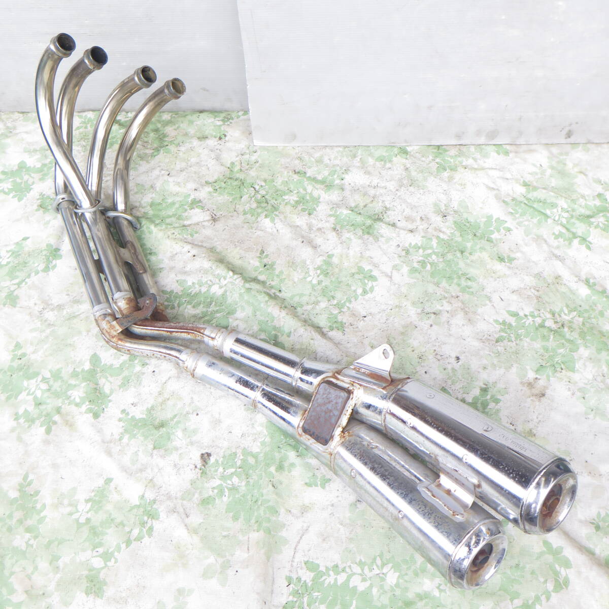 Yahoo!オークション - ジール250 [3YX] 純正マフラー サイレンサー ヤ...