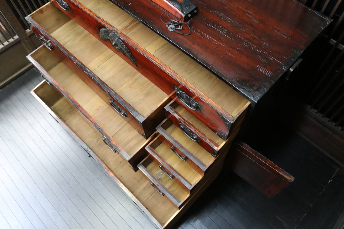 Yahoo!オークション - B104.古民藝 希少 味良 古い時代箪笥岩手県岩谷...