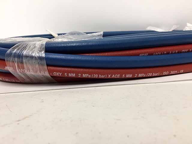 Yahoo!オークション - NCR 酸素アセチレン ツインホース 未使用品 5mm ...