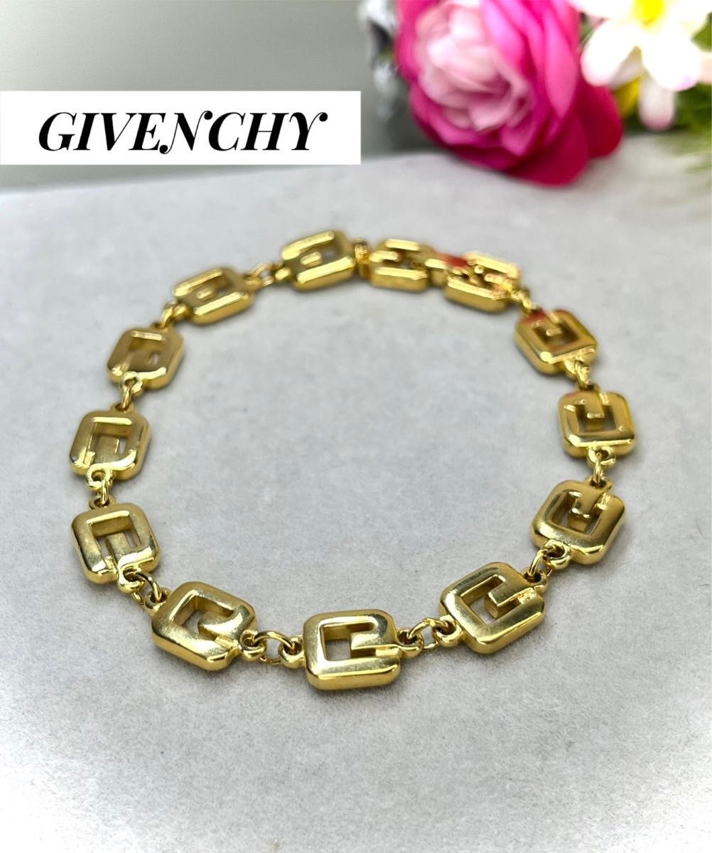美品 GIVENCHY ジバンシー Gロゴ ブレスレット ゴールド 金 美品 GIVENCHY ジバンシー Gロゴ ブレスレット ゴールド 金