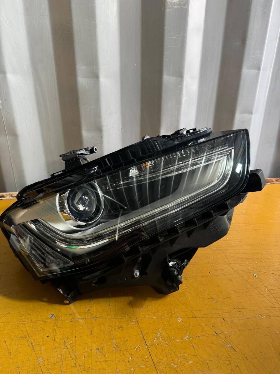 Yahoo!オークション - アウディ A4 HID ヘッドライト右 8K0 941 006 HD...