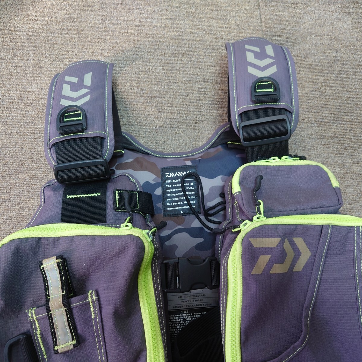 Yahoo!オークション - 81売切 DAIWA フローティングジャケット DF-6403...