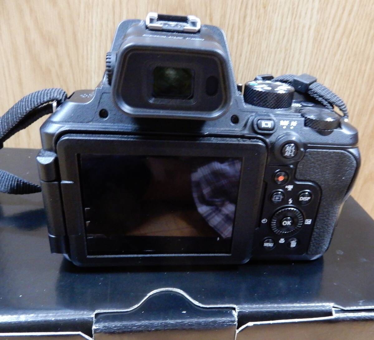 ニコン製 COOLPIX クールピクス P950 ほぼ未使用 ビックカメラ ニコン製 COOLPIX クールピクス P950 ほぼ未使用 ビックカメラ