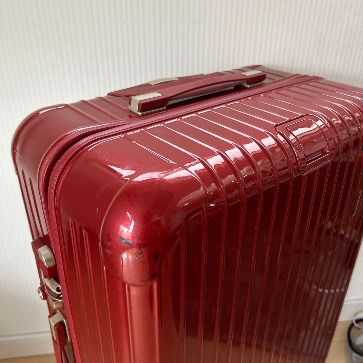 Yahoo!オークション - 美品 】リモワ 70L程度 RIMOWA 72×45×27cm サ...