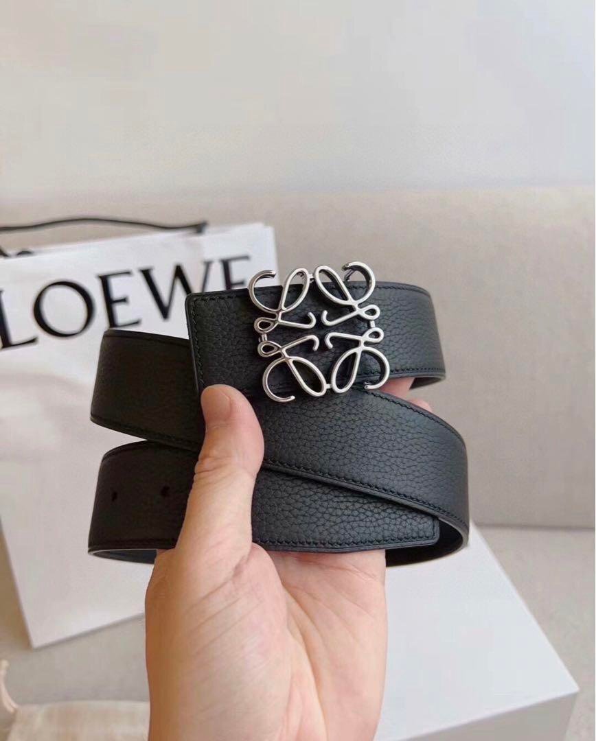 日本代購代標第一品牌【樂淘letao】－LOEWE ロエベ ベルト シルバー