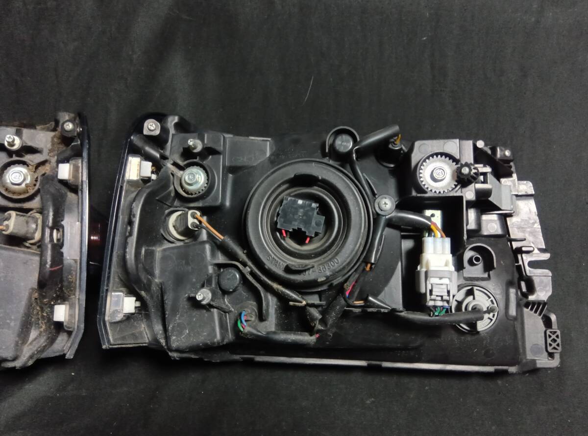 Yahoo!オークション - 3852 U61 ミニキャブ 三菱 ハロゲンヘッドライト...