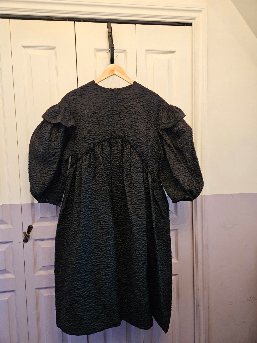 未使用Simone rocha ワンピース シモーネロシャ ワンピース 未使用Simone rocha ワンピース シモーネロシャ ワンピース