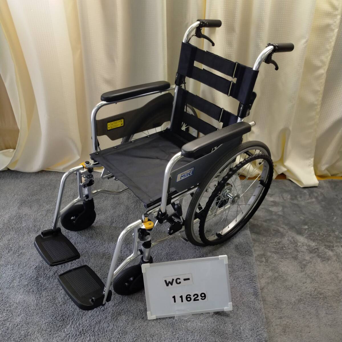 Yahoo!オークション - (WC-11629)MiKi/ミキ SKT-4LO 低座面 スレンダー...