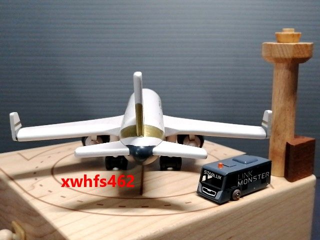 送料無料 スターラックス航空 木製オルゴール Music Box 音楽 送料無料 スターラックス航空 木製オルゴール Music Box 音楽
