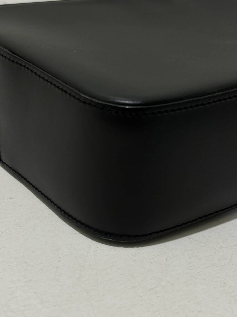 dunhill】ダンヒル レザー クラッチ バッグ セカンド パーティ dunhill】ダンヒル レザー クラッチ バッグ セカンド パーティ