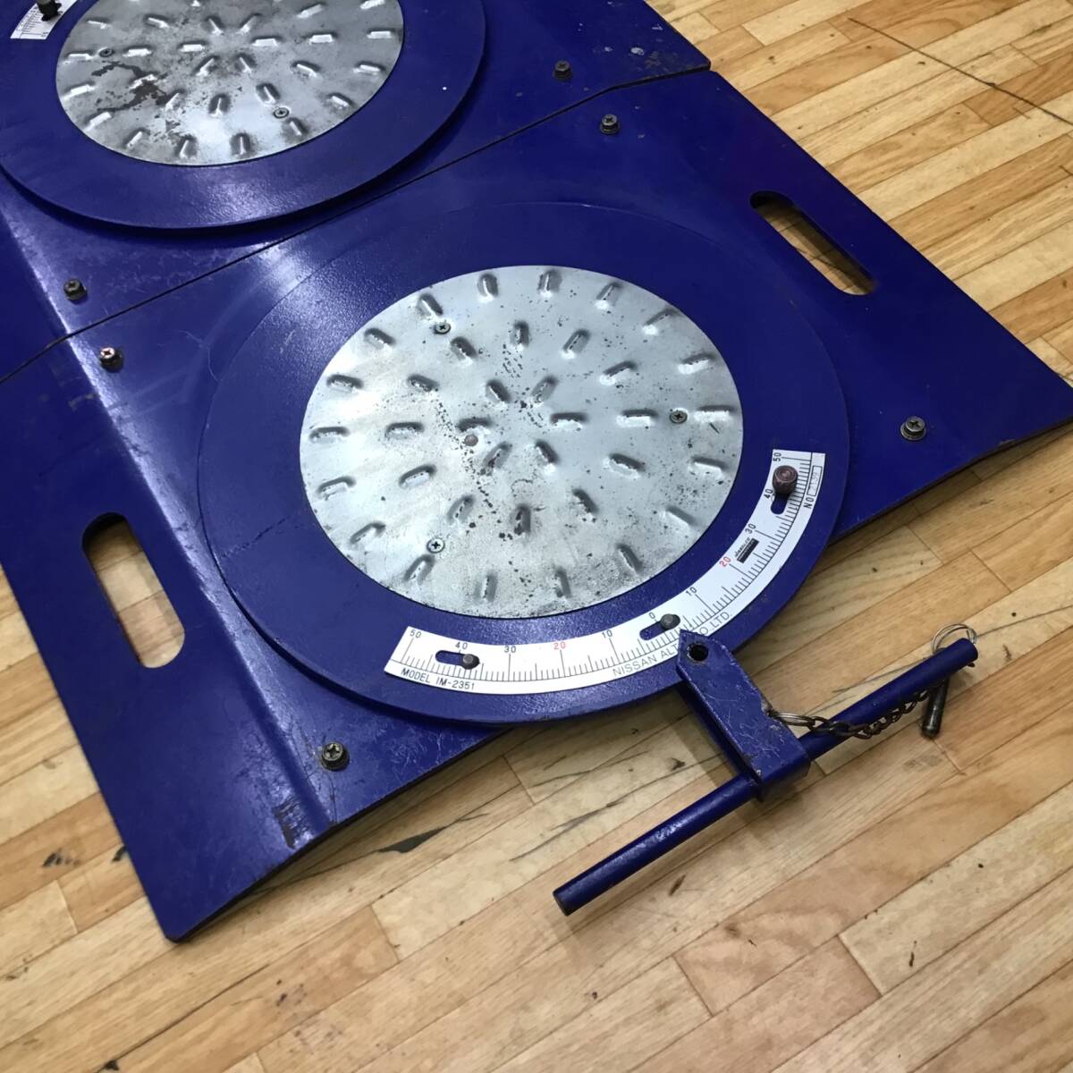 Yahoo!オークション - ニッサルコ ターニングラジアスゲージ IM-2351