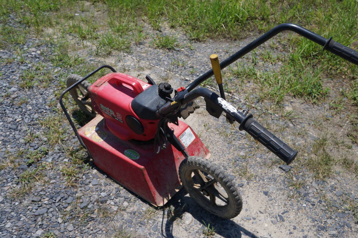 Yahoo!オークション - ホンダ 芝刈機 あぜ丸2 UM135 ロータリーモア 草...