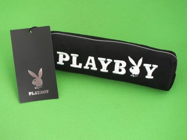 Yahoo!オークション - P48 PLAYBOY スリムポーチ《ブラック》 ケイカン...