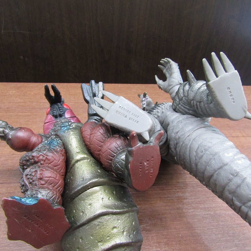 Yahoo!オークション - FK-6231 当時物 ソフビ大量まとめ売り レア多数...