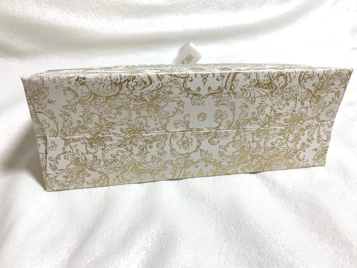 極美品】Dior ディオール ギフトボックス ラッピング ギフト包装 極美品】Dior ディオール ギフトボックス ラッピング ギフト包装