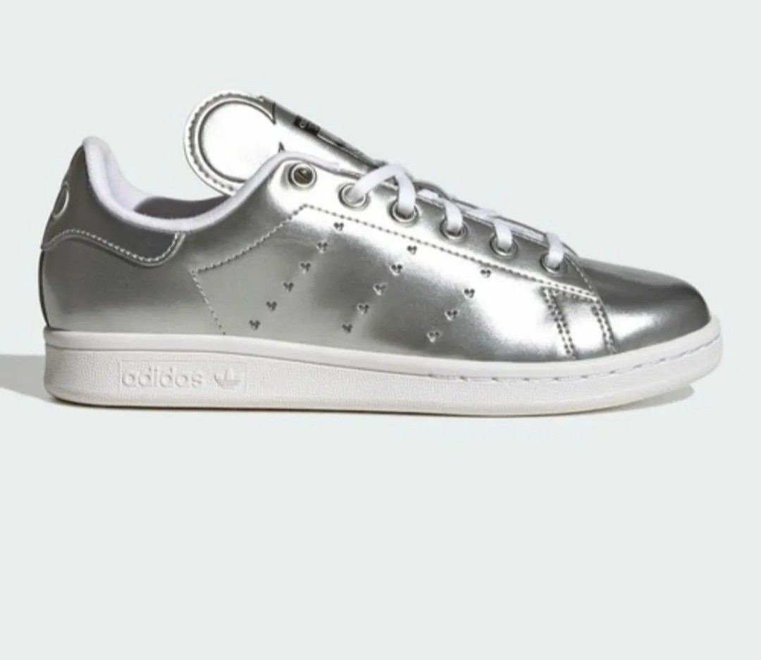 adidas】スタンスミス アディダス×ディズニーミッキー シルバー adidas】スタンスミス アディダス×ディズニーミッキー シルバー